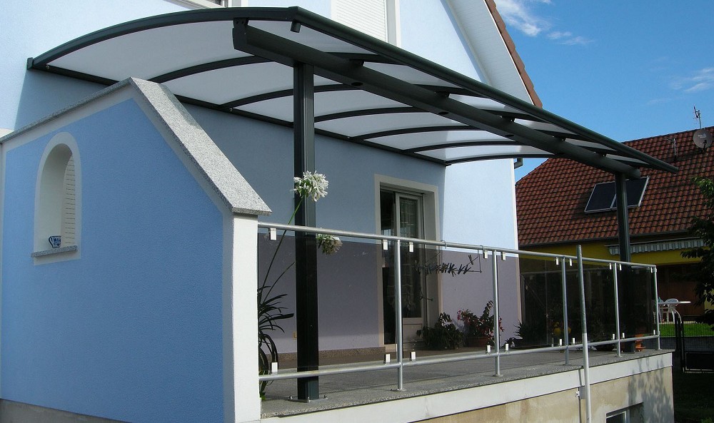 Pergola ou abri de terrasse cintré